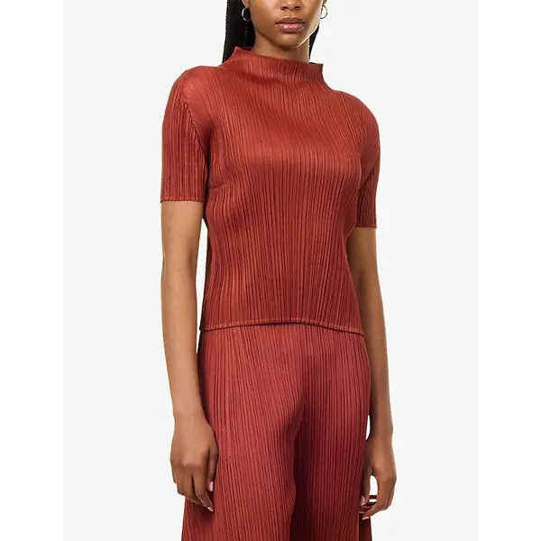 Issey Miyake High-neck Pleat Knit T-shirt