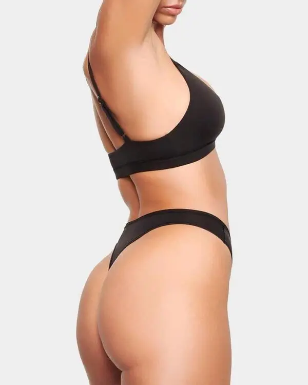 SKIMS Fits Everybody Triangle Bralette