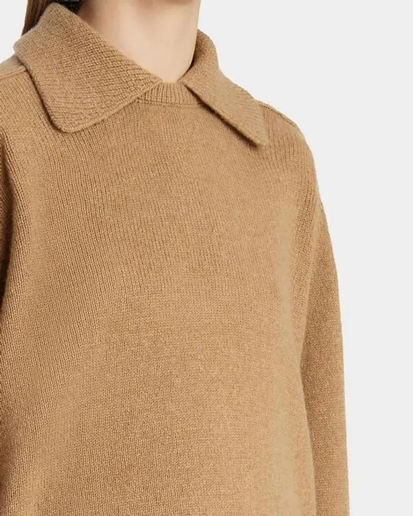 Khaite Jackson Wool-cashmere Spread-collar Sweater