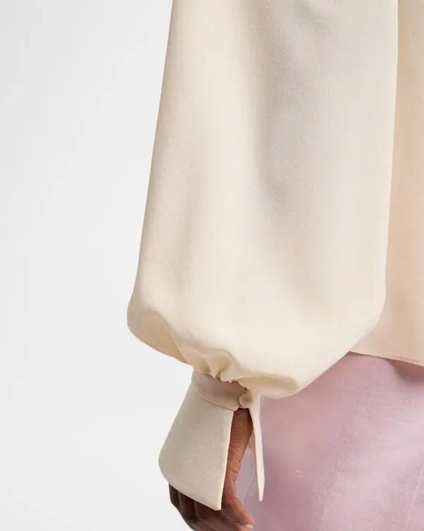 Valentino Garavani Flower Applique Silk Collared Top - Vanilla