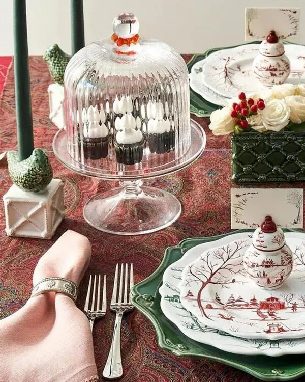 JULISKA Nell Ruffle Petite Cake Dome & Stand - Ruby
