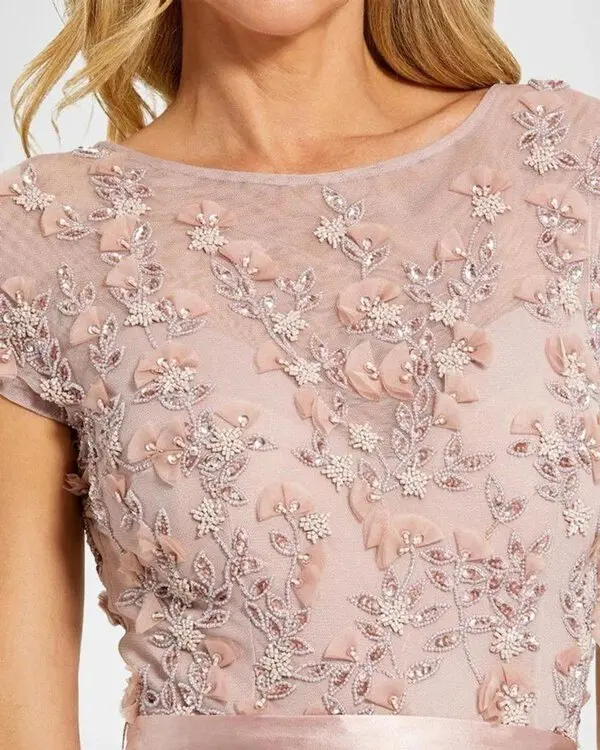Mac Duggal Petite Floral Applique Cap-sleeve A-line Gown - Mocha