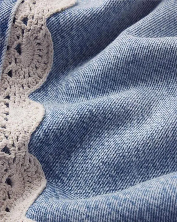 FRAME The Crochet Bow Jeans - Aura