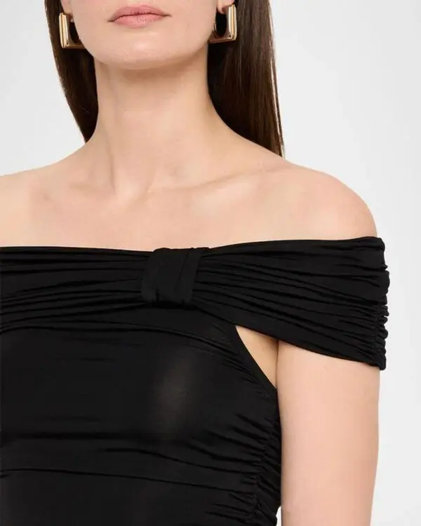 TOCCIN Teagan Off-the-shoulder Ruched Top