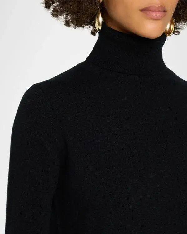 Neiman Marcus Cashmere Turtleneck Sweater - Black