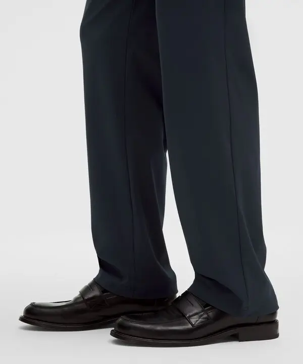 Lululemon Daydrift Classic-fit Trouser Shorter - True Navy