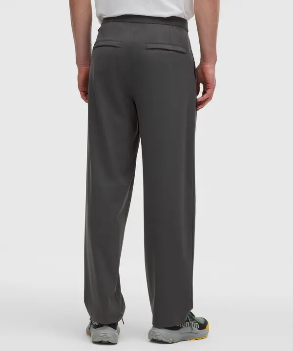Lululemon Daydrift Relaxed-fit Pleated Trouser Shorter - Graphite Grey