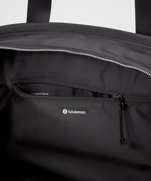 Lululemon City Essentials Duffle Bag 28l - Black/silver