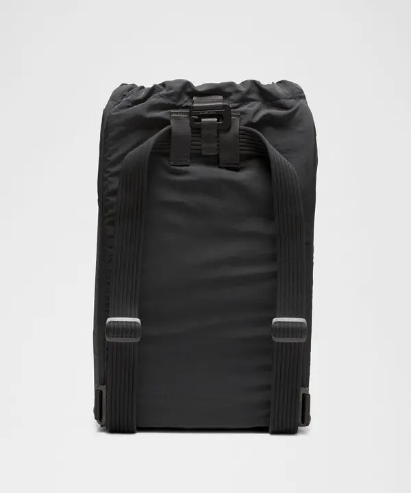 Lululemon 2-in-1 Convertible Backpack 21l - Black/graphite Grey