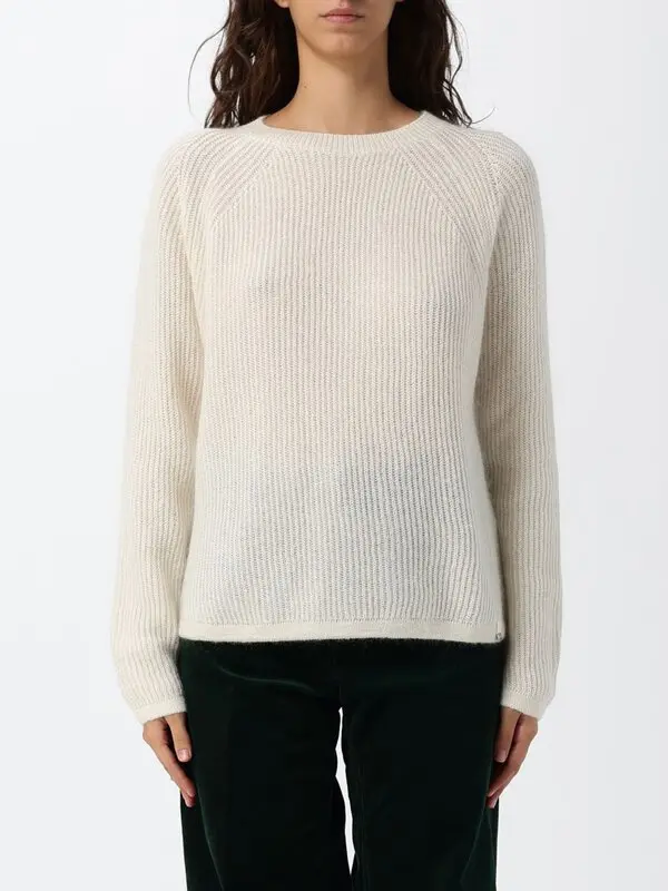 Herno Long-sleeved Crewneck Jumper In A Mohair And Wool Blend - White