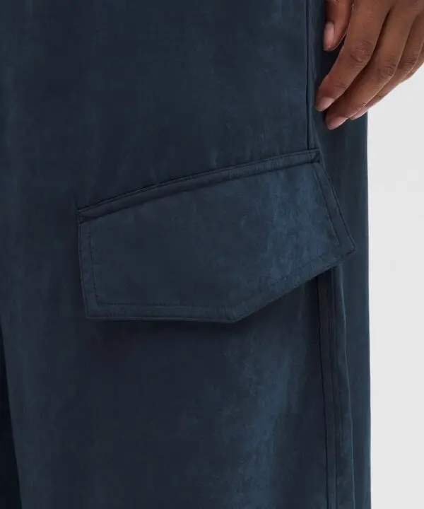 Lululemon Matte Satin Relaxed-fit Mid-rise Cargo Pant