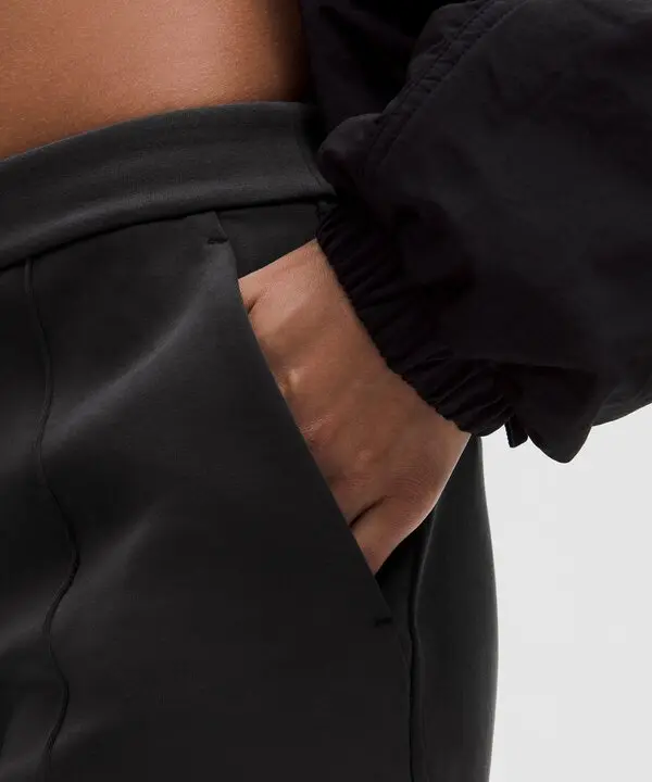 Lululemon Softstreme Pintuck Mid-rise Pant - Black