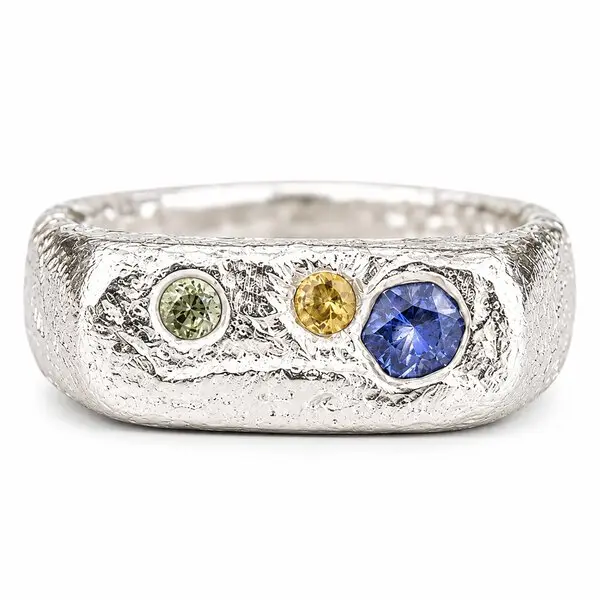 ZOE ALEXANDRIA JEWELLERY Silver Tablet Signet Ring Blue, Green, Yellow Sapphire - Blue/silver