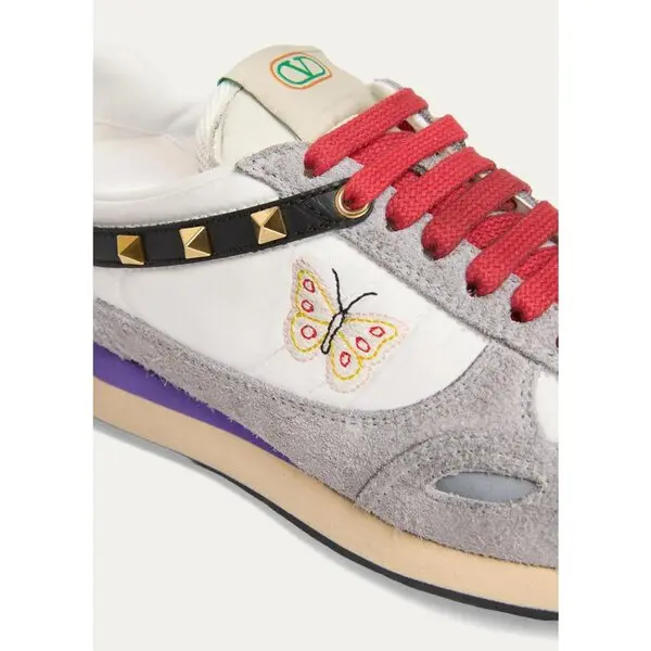 Valentino Garavani Embroidered Rockstud Low-top Sneakers