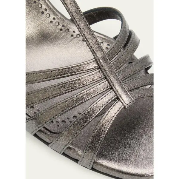 Manolo Blahnik 90mm Fulconpla Metallic Leather Caged Sandals - Silver