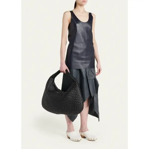 Bottega Veneta Maxi Veneta Leather Shoulder Bag - Black