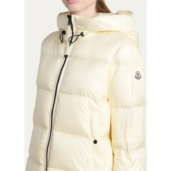 Moncler Serittes Hooded Short Down Jacket