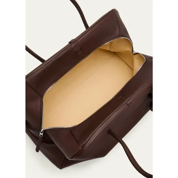 Jacquemus Le Grand Turismo Leather Bowling Bag