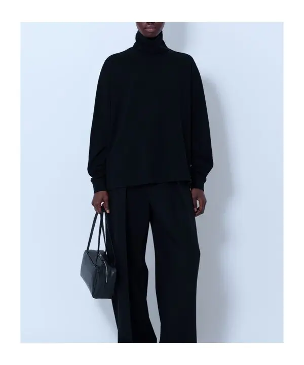 THE ROW Long-sleeve Knit Top