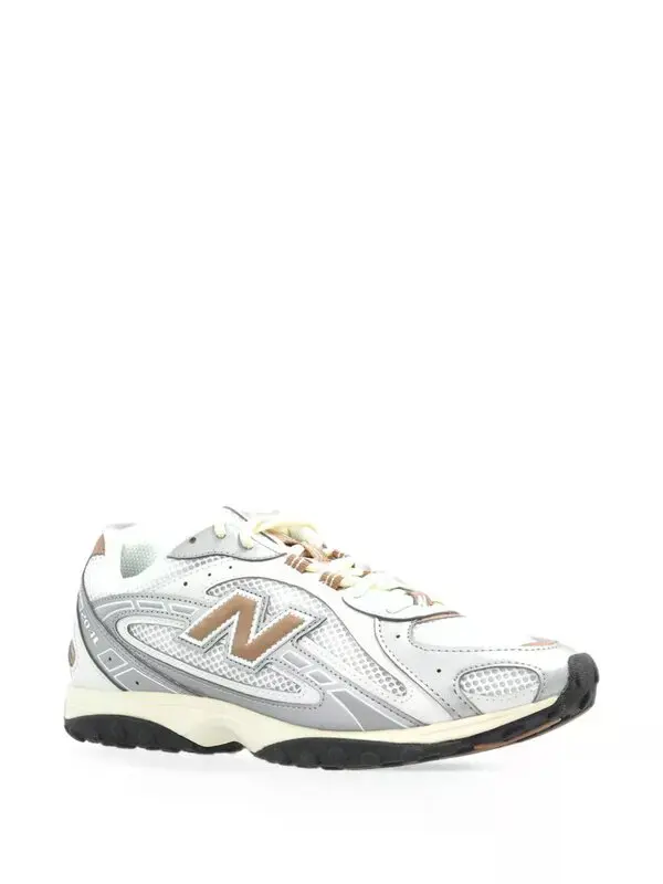 NEW BALANCE 204l Shoes