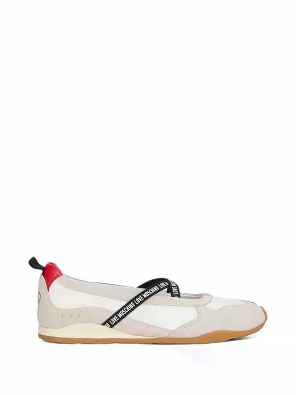 Moschino Logo-embellishment Ballet Flats - Neutrals