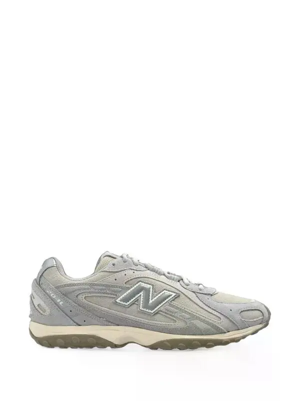 NEW BALANCE 204l Sneakers - Grey
