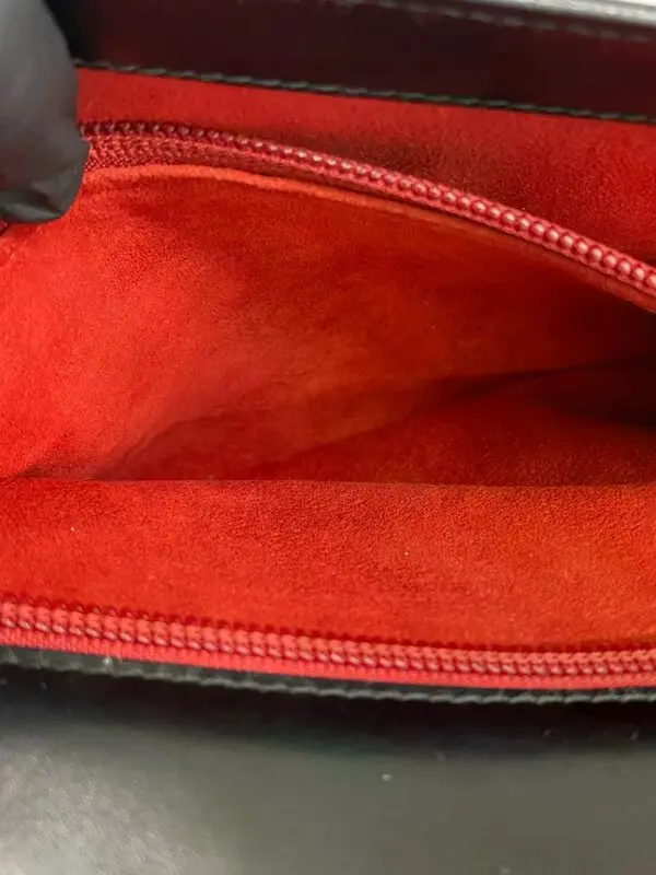 FERRAGAMO 2000-2026 Gancini Embossed Shoulder Bag
