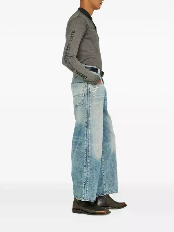 DIESEL® Relaxed Jeans High Waist 1982 D-hakou