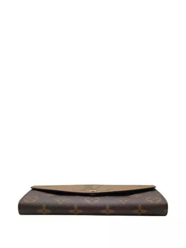 LOUIS VUITTON Monogram Sarah Wallet