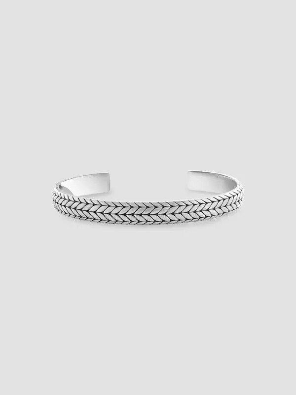 Saks Fifth Avenue Collection 925 Sterling Bangle
