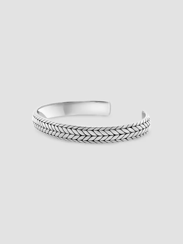 Saks Fifth Avenue Collection 925 Sterling Bangle