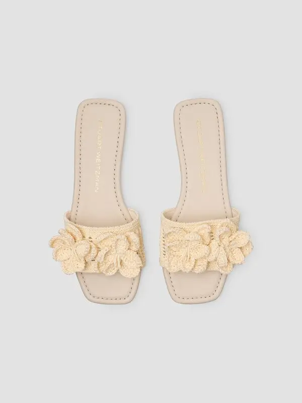 STUART WEITZMAN Lotus Crocheted Sandals - Chalk