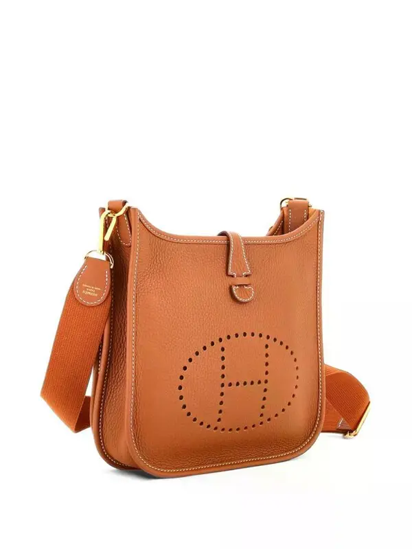 Hermès Evelyne Bag Gen Iii Clemence 23 Crossbody Bag