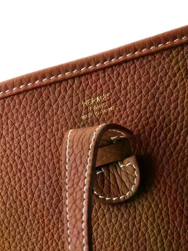 Hermès Evelyne Bag Gen Iii Clemence 23 Crossbody Bag