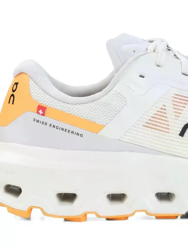 ON Cloudvista 3 Sneakers