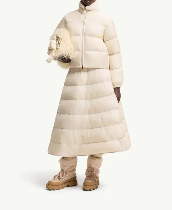 Moncler Meditation Short Down Jacket