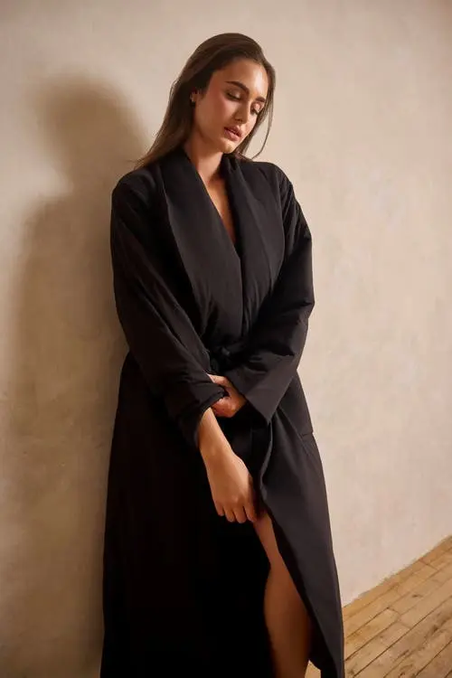 Skin Oasis Robe - Black
