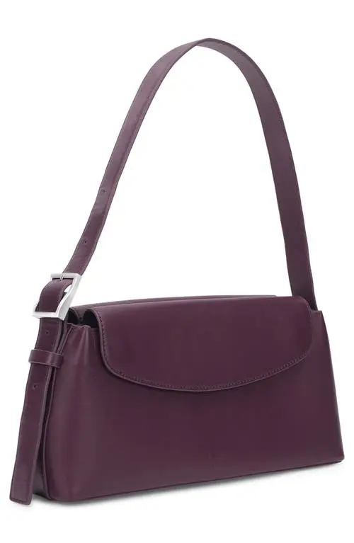 BEHNO Yara Leather Baguette Bag - Cherry