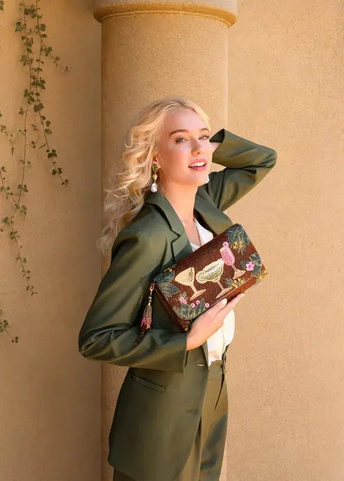 MARY FRANCES ACCESSORIES Cheers To Paradise Crossbody Handbag