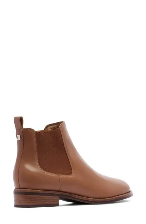FRANKIE4 Lori Leather Chelsea Boot