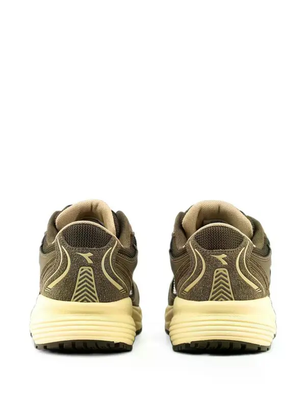 DIADORA Mythos Star Sneakers