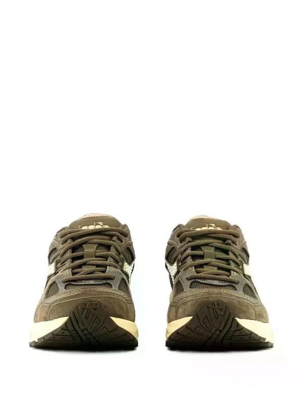 DIADORA Mythos Star Sneakers