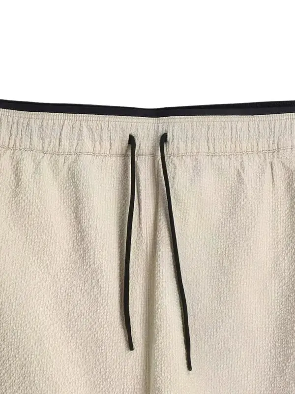 On Performance Volt Shorts