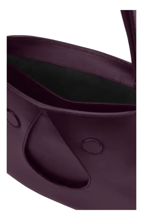 BEHNO Nilde Leather Crossbody Bag