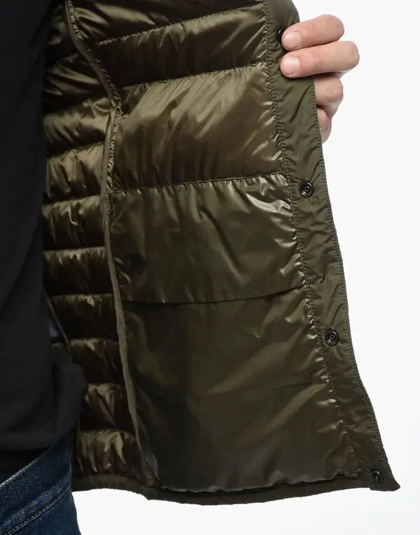 Woolrich Stand-collar Quilted Down Jacket
