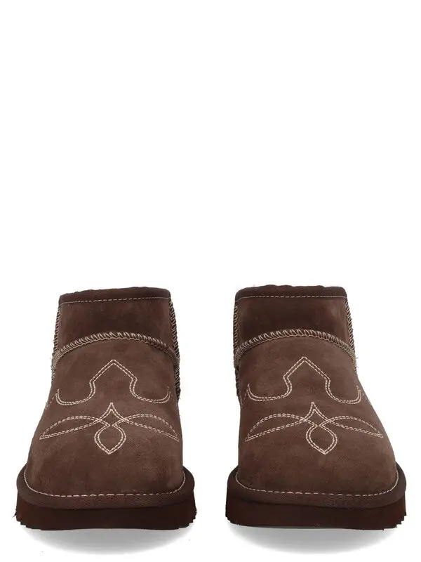UGG Stivaletto "classic Ultra Mini Western