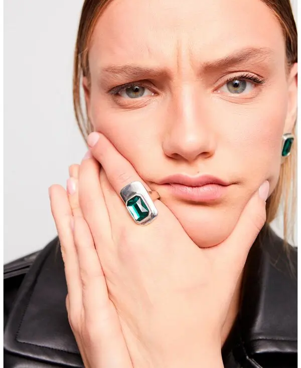 UNODE50 Sterling Plated Ring With Green Crystal
