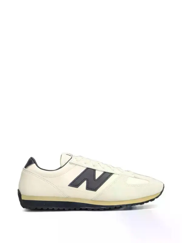 NEW BALANCE 471 Sneakers - Neutrals