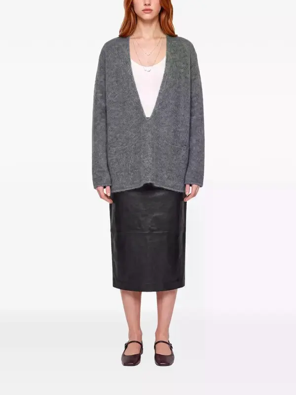 R2W Otis Plunging V-neck Knitted Sweater