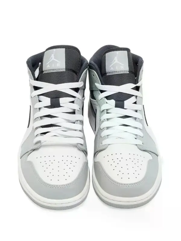 JORDAN Air 1 Mid-top Sneakers